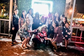 Together We Posh Posh Party on Poshmark